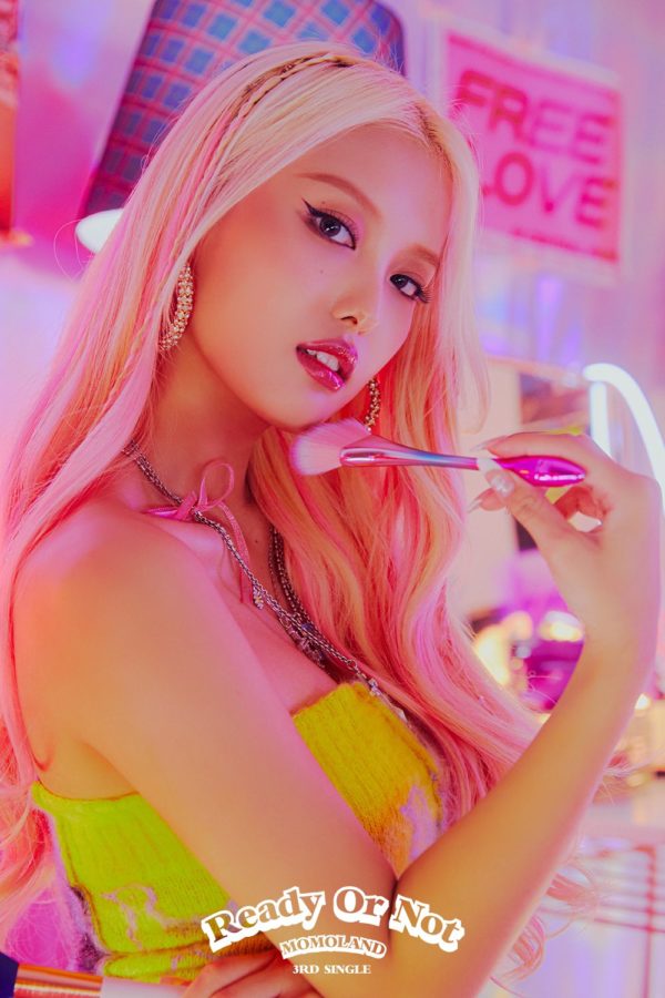 Watch: MOMOLAND Gets Dolled Up For Fun “Ready Or Not” Comeback MV | Soompi