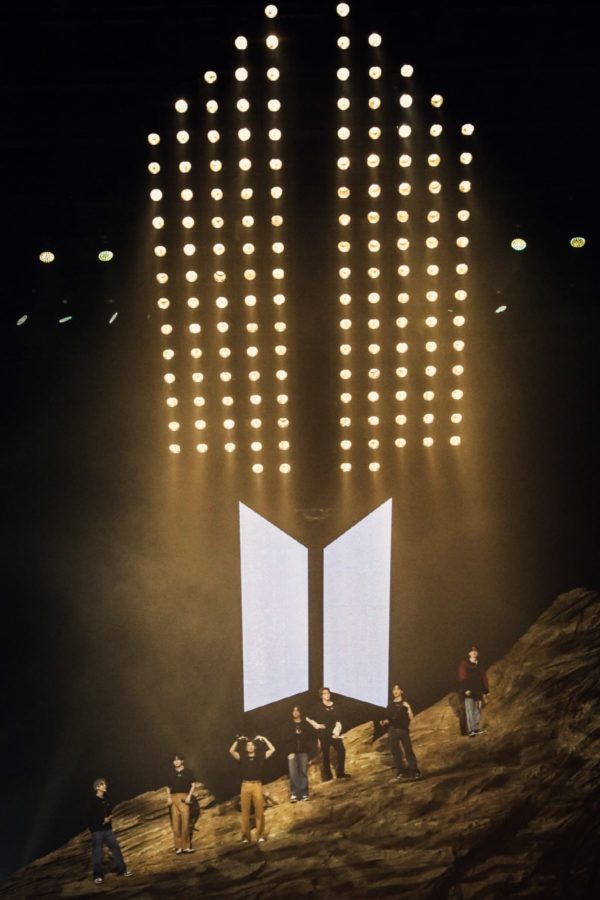 BTS Draws Nearly 1 Million Viewers With Online Concert “BTS Map Of The ...