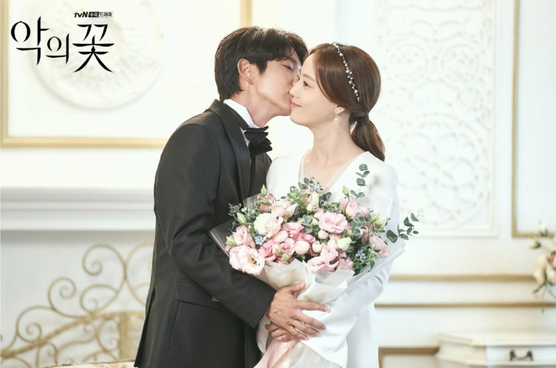 “Flower Of Evil” Director Praises The Cast, Discusses The Hardest ...