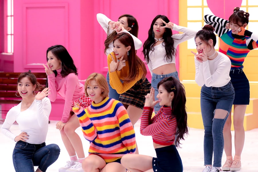 TWICE’s "Heart Shaker" Becomes Their 7th MV To Reach 350 Million Views ...