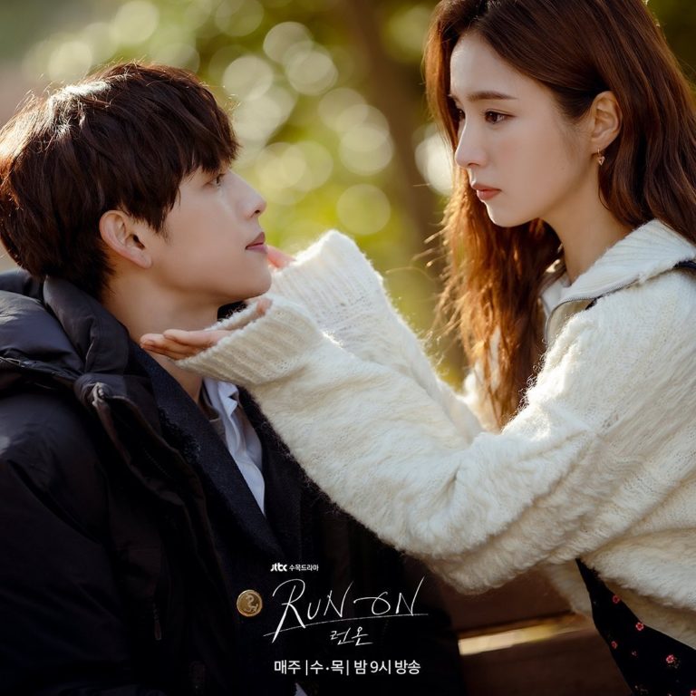 “Run On” Actors Light Up The Set With Their Warm Smiles In Behind-The ...