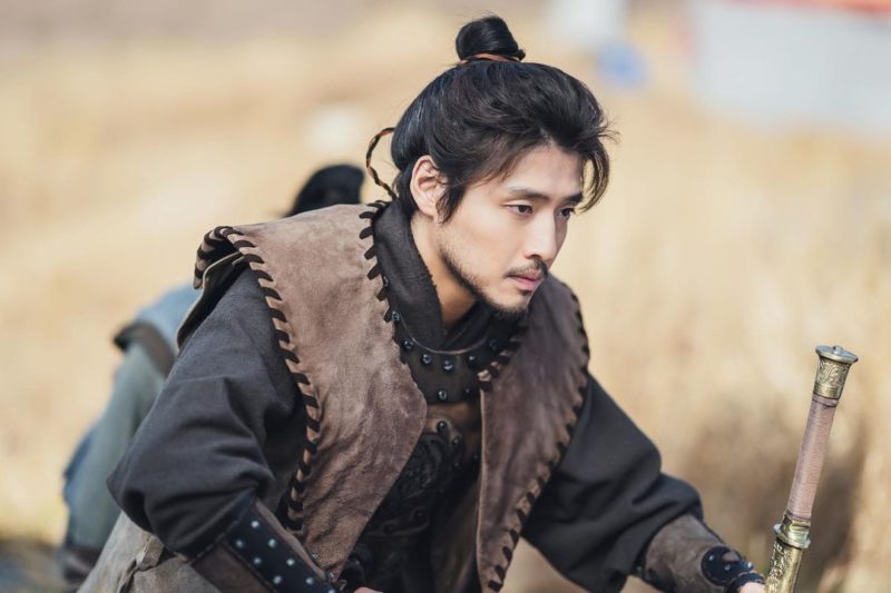 Kim So Hyun And Kang Ha Neul Share A Fateful Meeting In “River Where ...