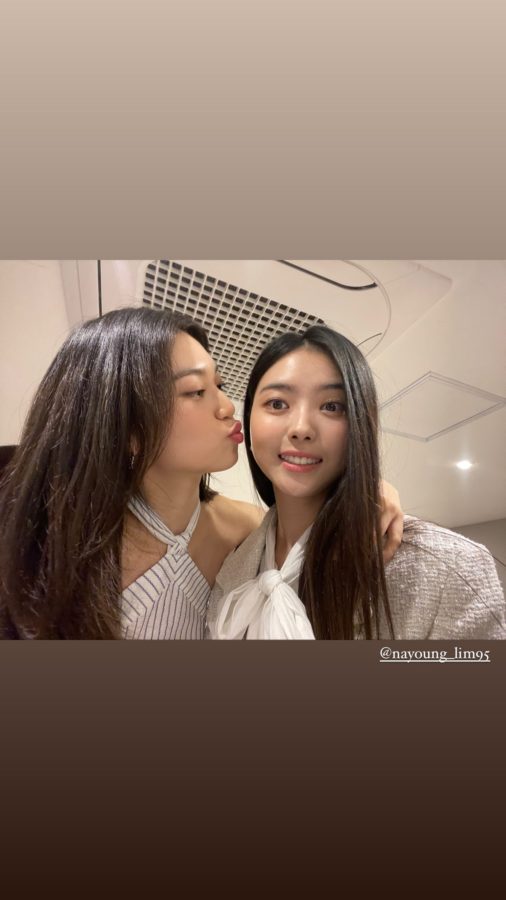 I.O.I Celebrates Their 5th Debut Anniversary In Live Broadcast Reunion ...