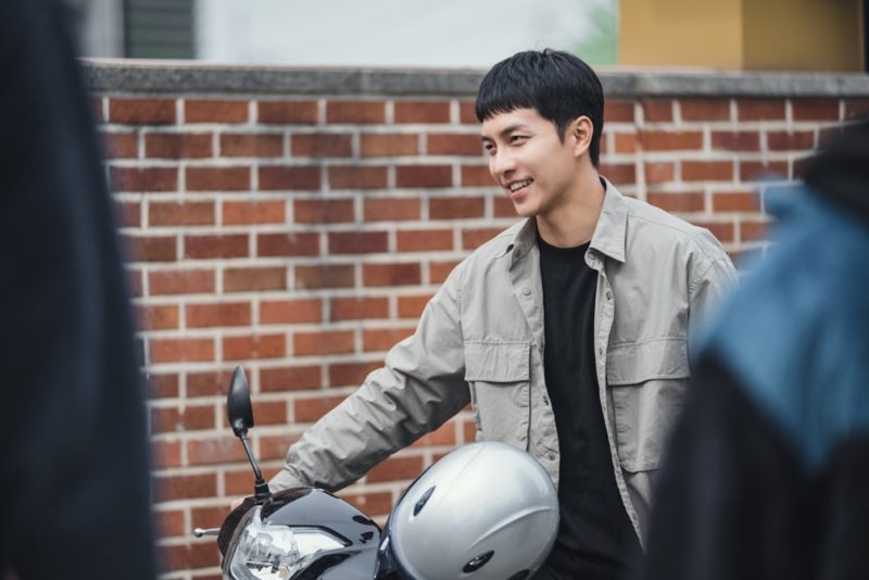 Lee Seung Gi And Cast Of “Mouse” Say Goodbye To The Drama + Pick Their ...