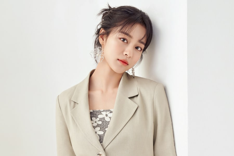 Kang Min Ah Talks About Sudden Increase Of Instagram Followers, Her ...