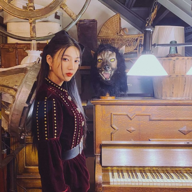 Update: Red Velvet Wraps Up Archive Project With Intriguing Group Video ...