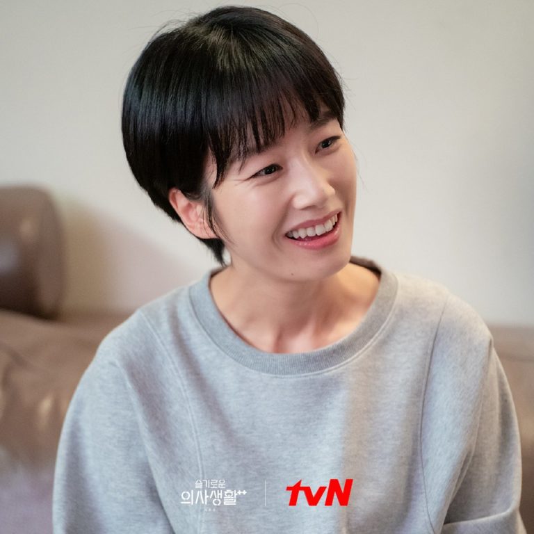 Shin Hyun Been, Kwak Sun Young, And Ahn Eun Jin Radiate With Joy In ...