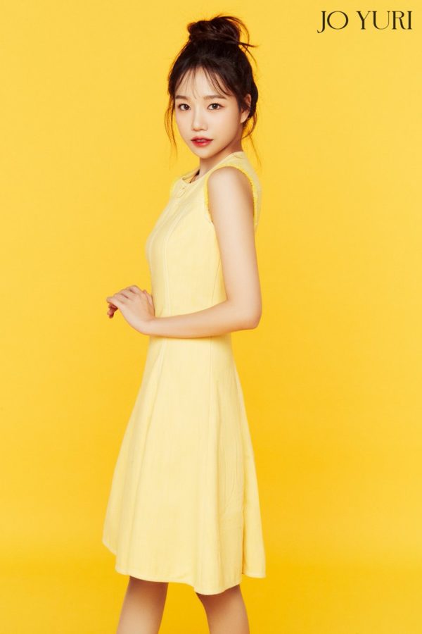 IZ*ONE’s Jo Yu Ri Opens Official Social Media Accounts + Unveils New ...