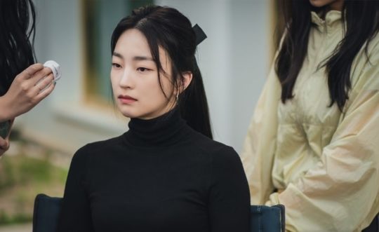 Ji Yi Soo Talks About New Drama “Sponsor” + Leaving Behind Her Image ...