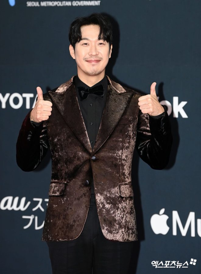 2021 Mnet Asian Music Awards Rolls Out The Red Carpet For Stars | Soompi