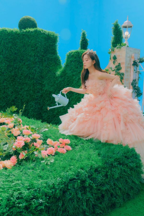 Watch: Red Velvet Gracefully Returns With Elegant MV For “Feel My ...