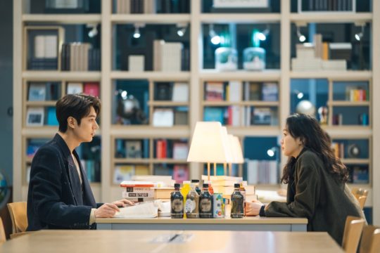 8 Gorgeous K-Drama Libraries That We’d Love To Study In | Soompi