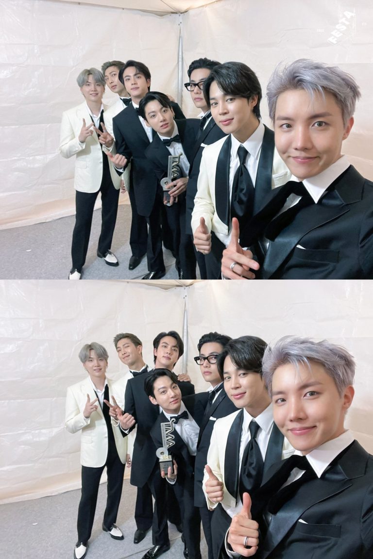 BTS Looks Back On Their Amazing Year By Sharing Adorable Group “Selfie ...