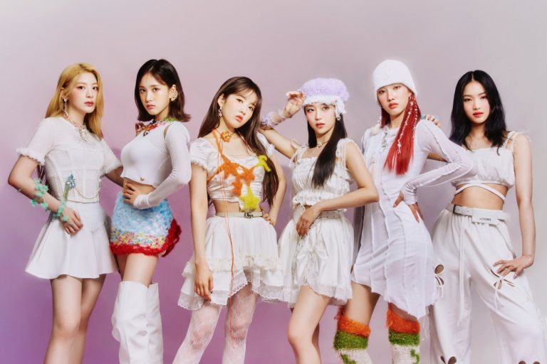 Watch: STAYC Sings Of A "BEAUTIFUL MONSTER" In Dreamy Comeback MV | Soompi