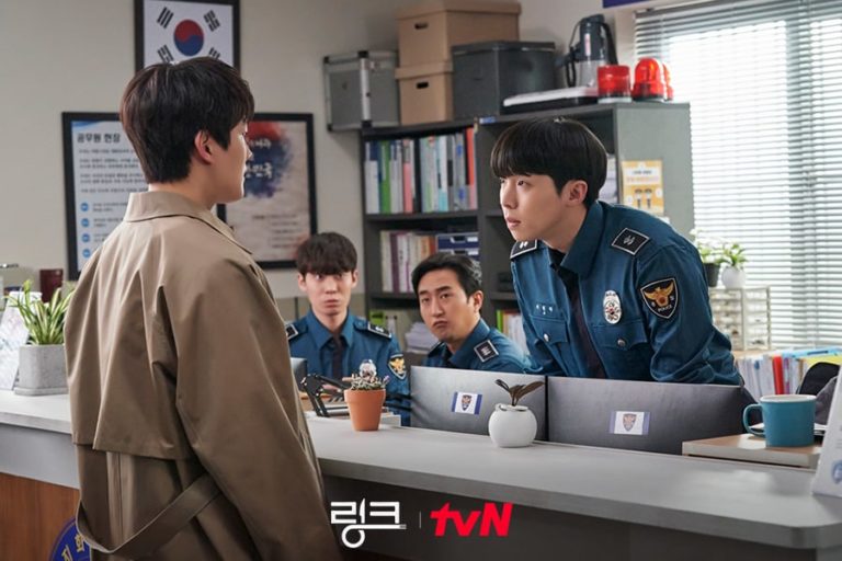 “Link” Previews Escalating Tension Between Former Best Friends Yeo Jin ...