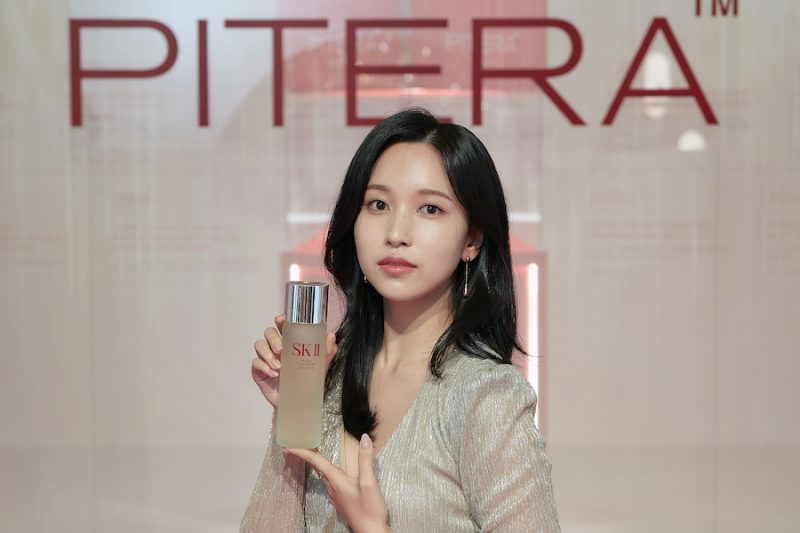 Exclusive Interview: TWICE’s Mina Opens Up About Doing A Photo Shoot ...