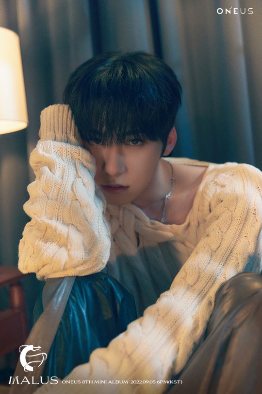 Watch: ONEUS Remembers The "Same Scent" In Mesmerizing Comeback MV | Soompi