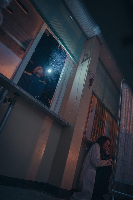 Girls' Generation's YoonA And Prison Inmate Yoo Tae Joo Join Hands To Escape Grave Danger In ...