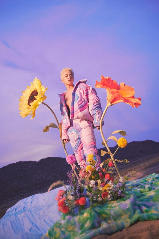 Update: EXO's Xiumin Poses Playfully In Cute Teasers For Solo Debut With "Brand New" | Soompi