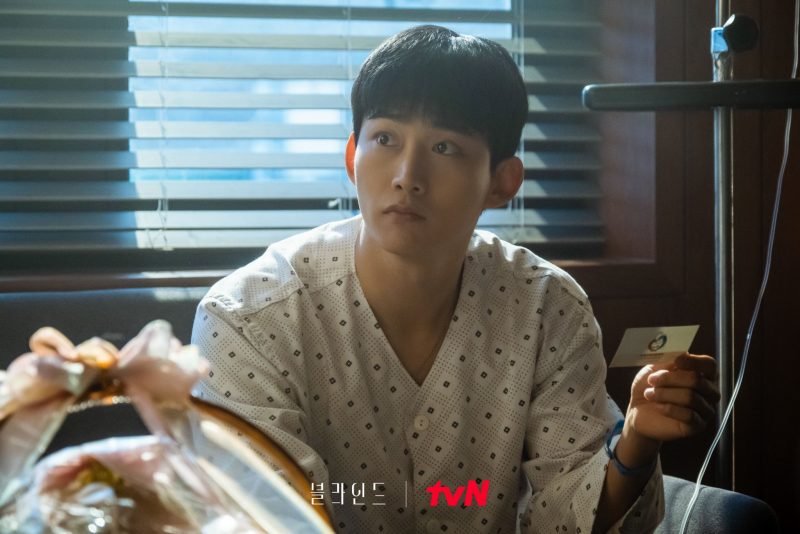 2PM’s Taecyeon Is Visited In The Hospital By Apink’s Jung Eun Ji And Ha Seok Jin In “Blind” | Soompi