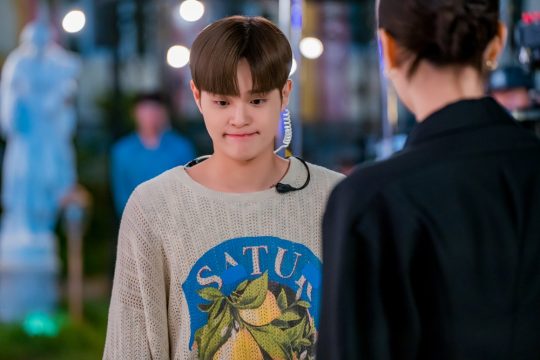 AB6IX's Lee Dae Hwi Talks About His Role In Choi Siwon And Lee Da Hee's ...