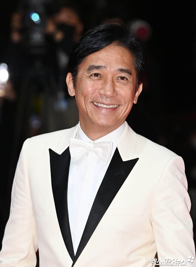 Stars Mild Up The Crimson Carpet At 2022 Busan Worldwide Movie ...