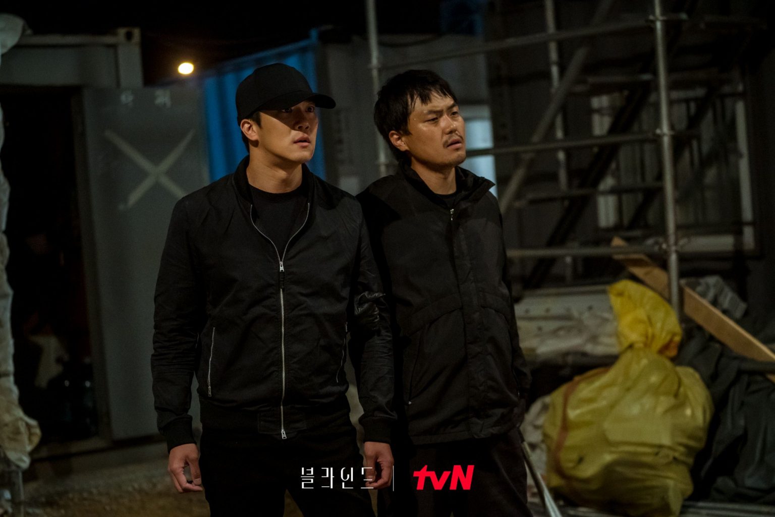 Ha Seok Jin's Life Is Saved By A Hero In A Helmet In "Blind" | Soompi