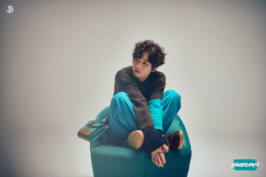 Watch: JUST B Tells A Story Of “ME=” In Heartwarming Comeback MV | Soompi