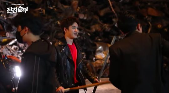 Watch: EXO's D.O. Is Hilariously Endearing Behind The Scenes Of "Bad Prosecutor" | Soompi