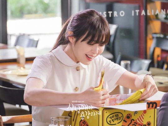 Lee Ha Na Tears Up Due To An Emotional Gift In "Three Bold Siblings ...