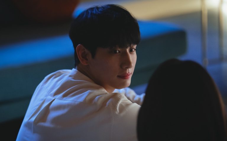 Yoon Bak Is Both A Loving Father And A Romantic Guy In MBC's New Drama ...