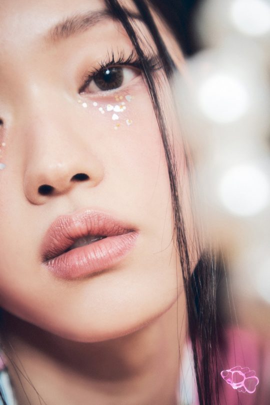 Watch: Oh My Girl's YooA Is Confident In Vibrant Solo Comeback MV For ...
