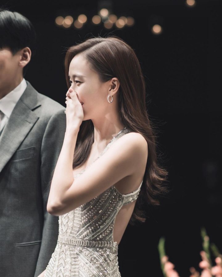 Go Sung Hee Shares More Dazzling Photos From Wedding Ceremony | Soompi