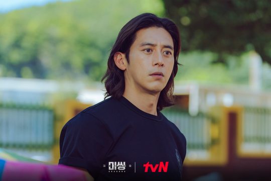 Go Soo Talks About Coming Back To His Starring Role In "Missing: The ...