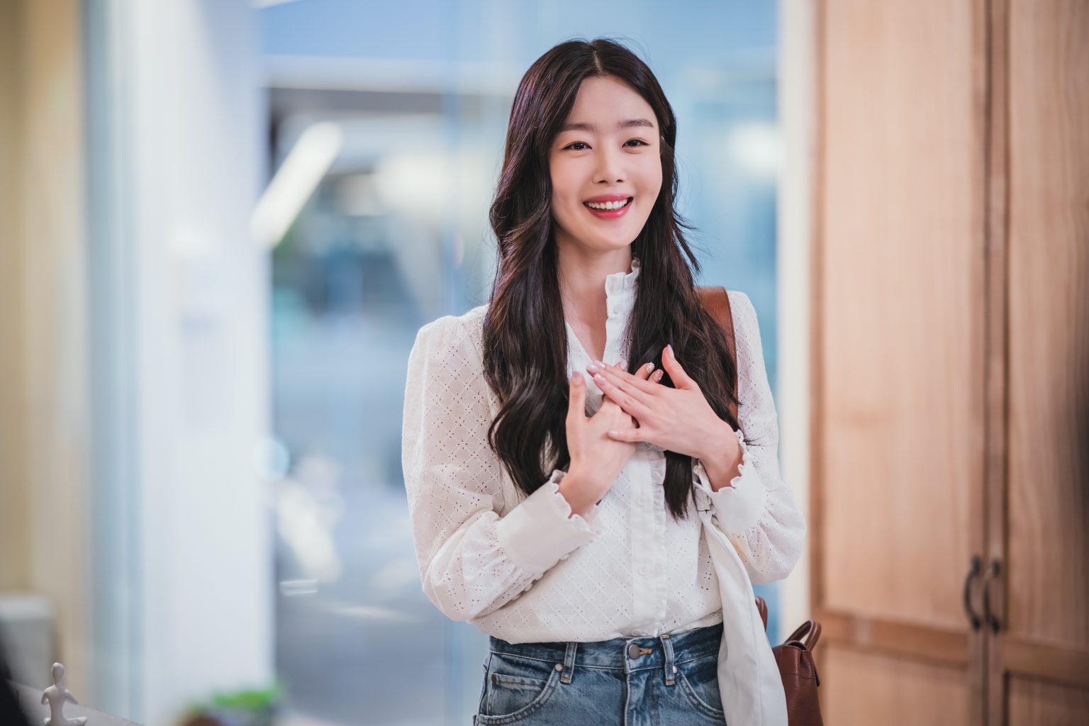 Han Sun Hwa Previews Changes To Come With Her Character's Return In "Work Later, Drink Now 2 ...