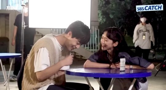 Watch: Bae In Hyuk Makes Han Ji Hyun Scream With His Cheesiness Behind ...
