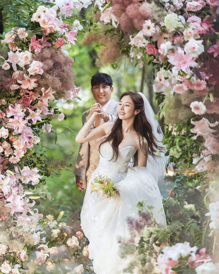 T-ara’s Jiyeon And Hwang Jae Gyun Share Beautiful Wedding Photos | Soompi