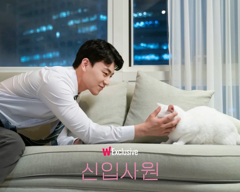 Kwon Hyuk And Moon Ji Yong Are Incredibly Different Yet Perfect For One ...