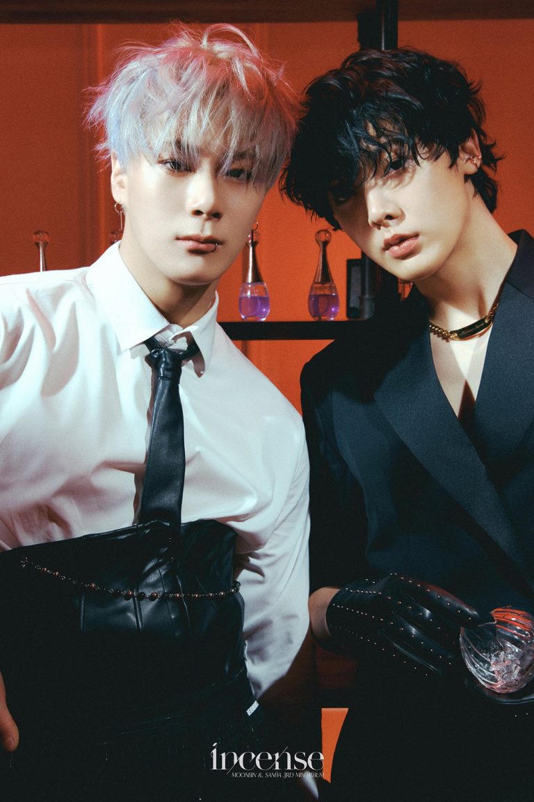 Watch: ASTRO's Moonbin&Sanha Falls Into "Madness" In Enchanting MV | Soompi