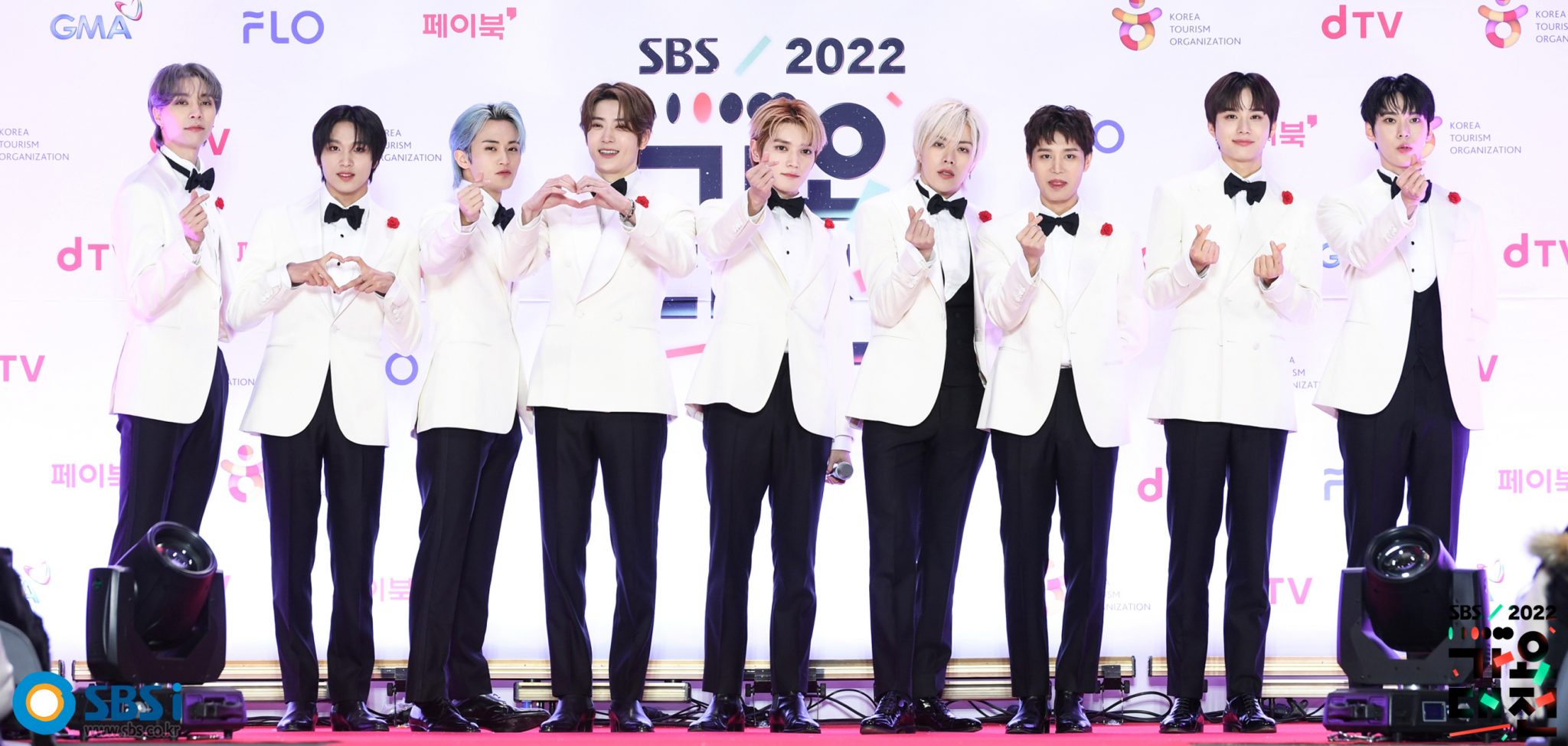 Stars Light Up The Red Carpet At 2022 SBS Gayo Daejeon | Soompi