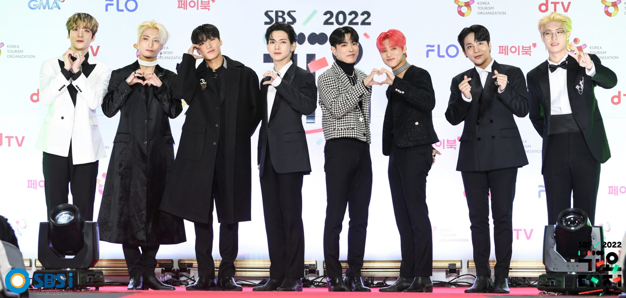 Stars Light Up The Red Carpet At 2022 SBS Gayo Daejeon | Soompi