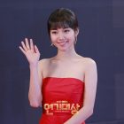 Stars Rock The Red Carpet At The 2022 MBC Drama Awards | Soompi