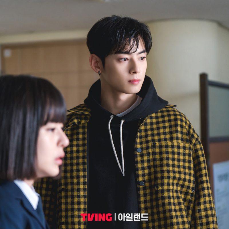 Cha Eun Woo And Lee Da Hee Cross Paths As Kim Nam Gil Faces Off With ...