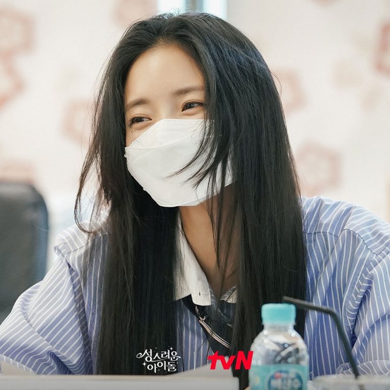 tvN Shares Script Reading Photos Of Kim Min Kyu, Go Bo Gyeol, And More ...