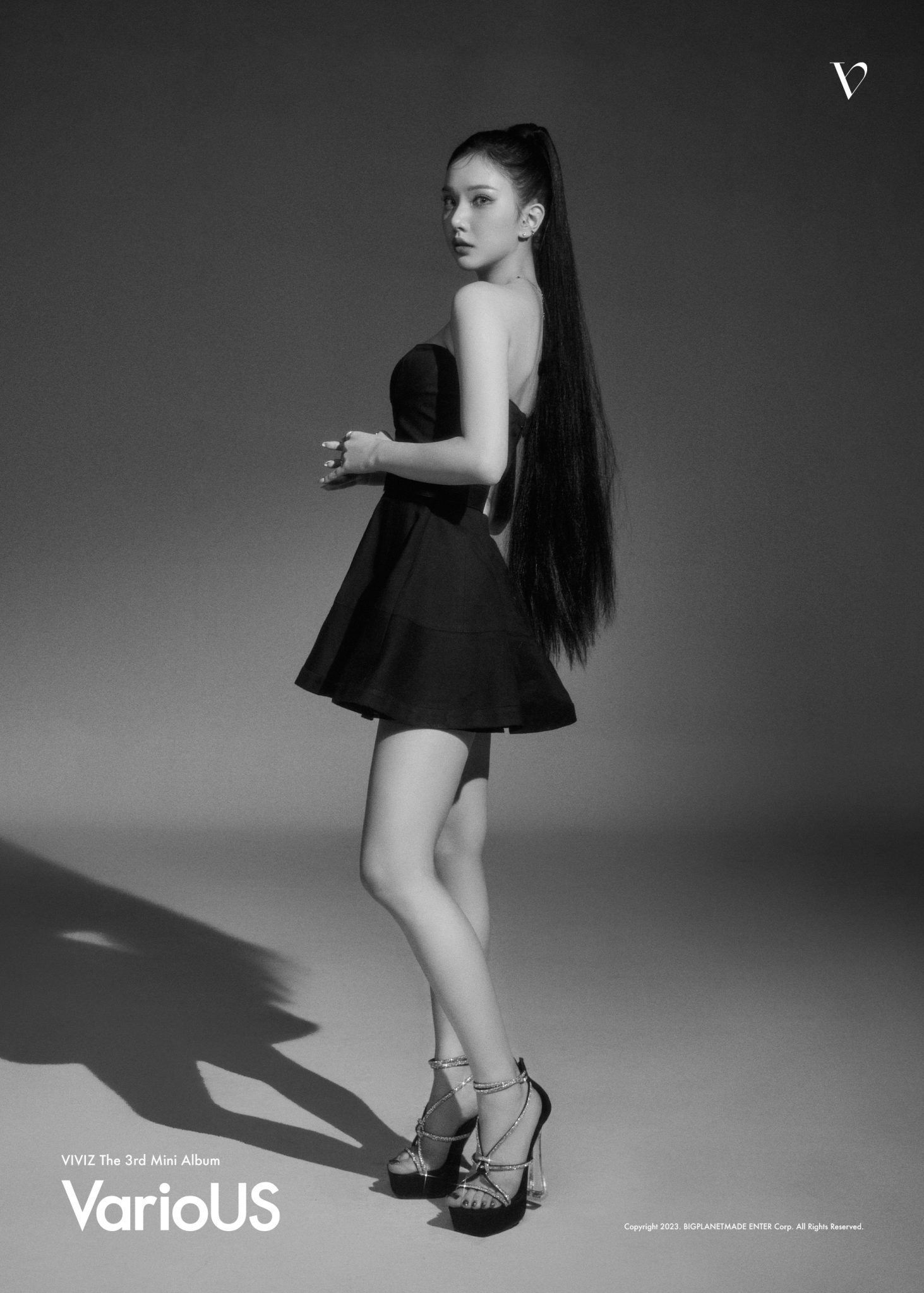 Watch: VIVIZ Is Classy And Sharp In Charismatic Comeback MV For "PULL UP" | Soompi