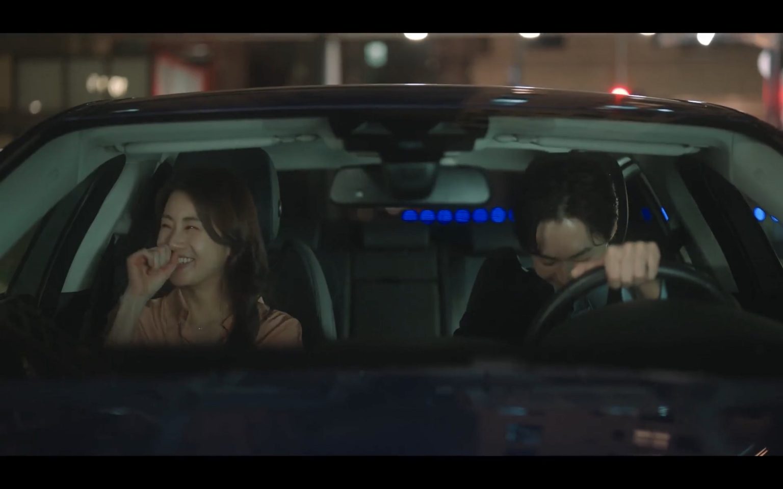 3 Things We Loved & 1 Thing We Hated About The Premiere Of "Strangers ...