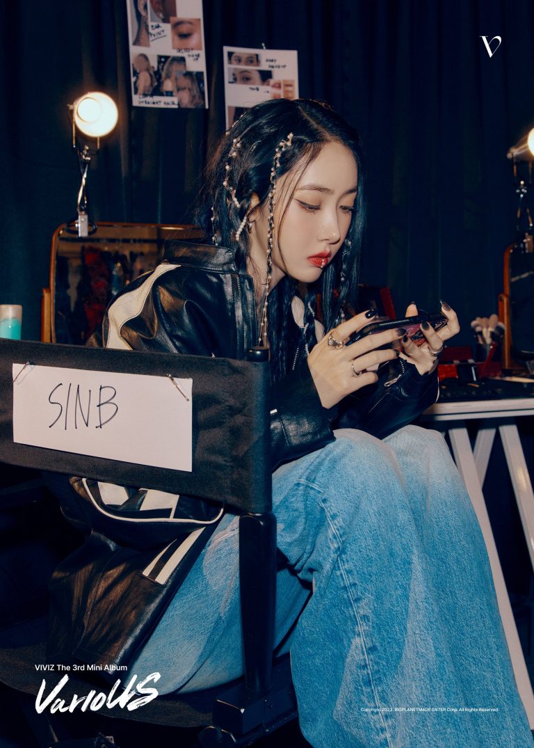 Watch: VIVIZ Is Classy And Sharp In Charismatic Comeback MV For "PULL UP" | Soompi