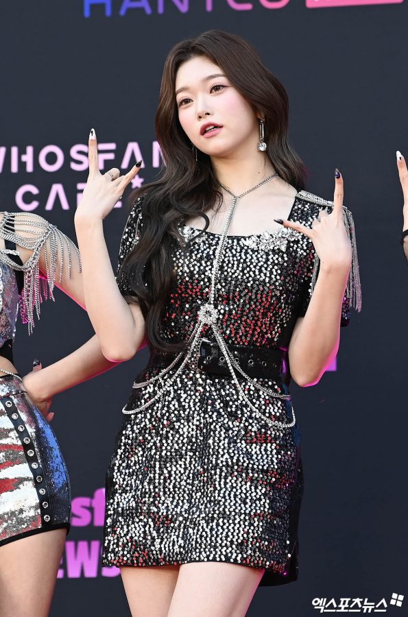 Stars Walk The Hanteo Music Awards 2022 Red Carpet | Soompi