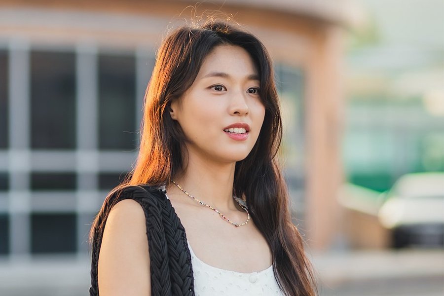 AOA's Seolhyun Wins Best Actress For "Summer Strike" At LA Web Series Festival | Soompi