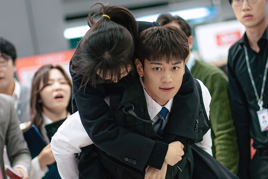 SHINee's Minho Explains His Character In New Drama "Romance In The ...
